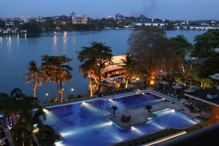 Cinnamon Lakeside › Travel & Treasures